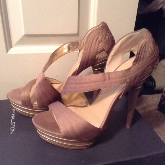 H by Halston | Shoes | H By Halston Sonia Pump | Poshmark
